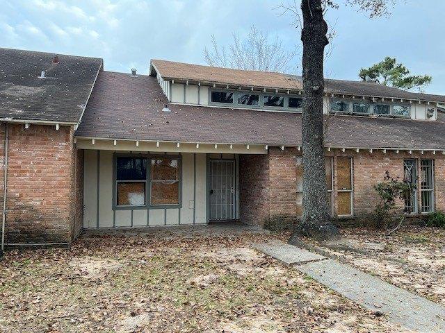 12211 W Village Dr Unit B, Houston, TX 77039