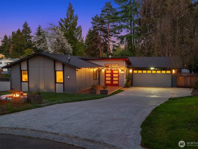 12211 SE 63rd Pl, Bellevue, WA 98006 | MLS #2501