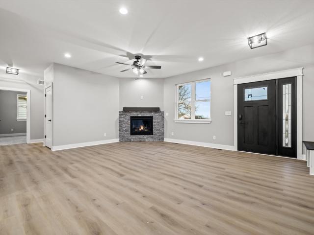 12212 Sheridan Rd