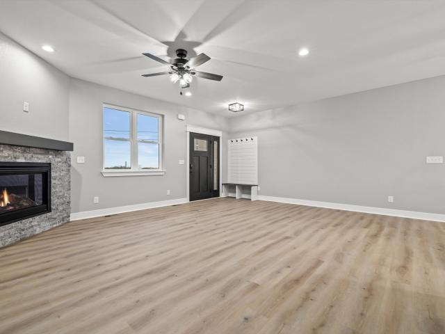 12212 Sheridan Rd, Pleasant Prairie, WI 53158 | MLS #1957 | Compass