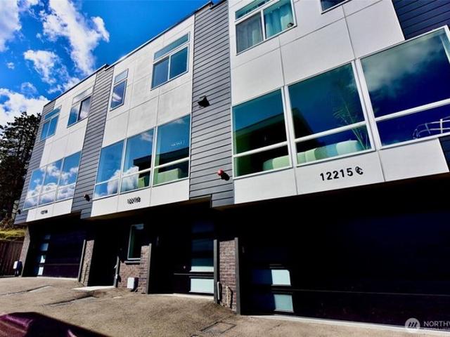 12215 Des Moines Memorial Dr S Unit A, Burien, WA 98168