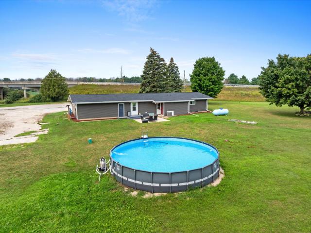 12215 Novy Rd