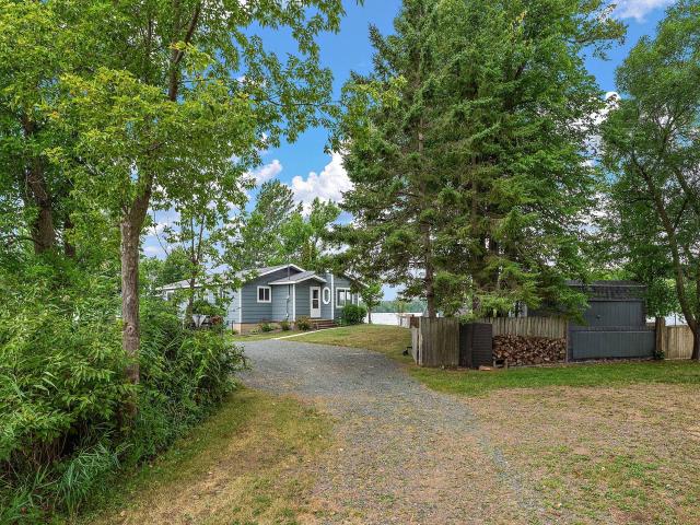 12218 Pickerel Point