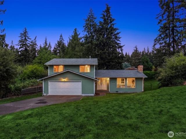 12219 th Street Ct E, Puyallup, WA 98374