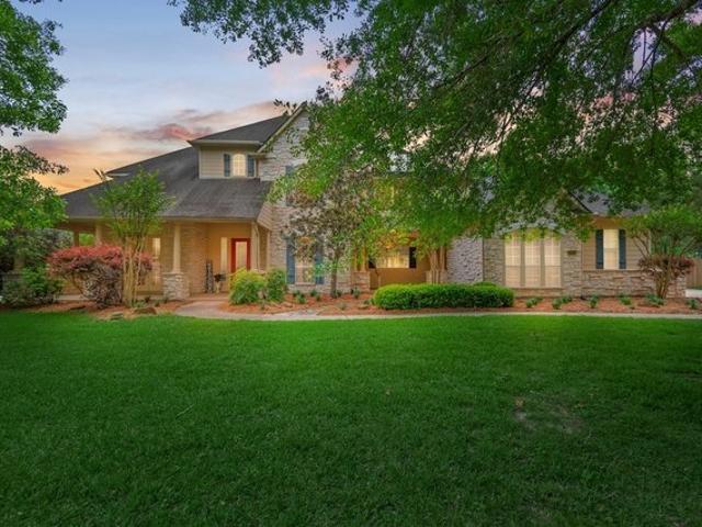 12219 Pin Oak Dr, Magnolia, TX 77354