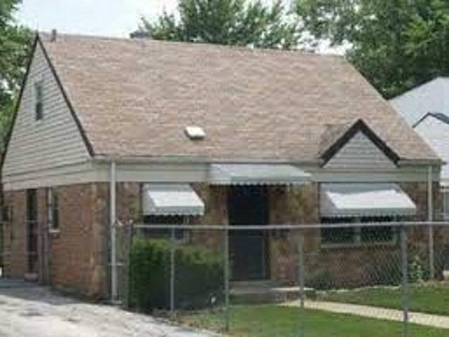 12219 South Throop Street 3/1 850 sqft
