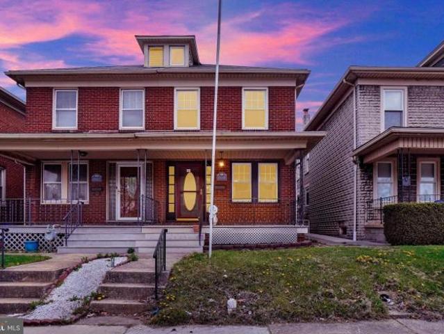 1221 Mt Rose Ave, York, PA 17403