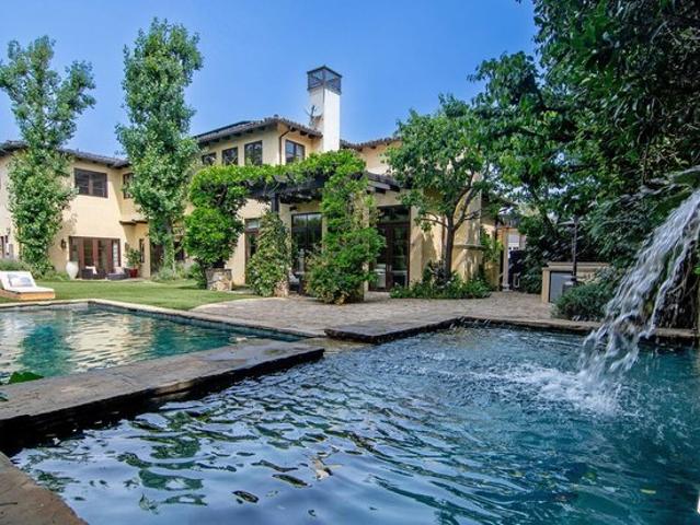 1221 Minorca Dr, Pacific Palisades, CA 90272