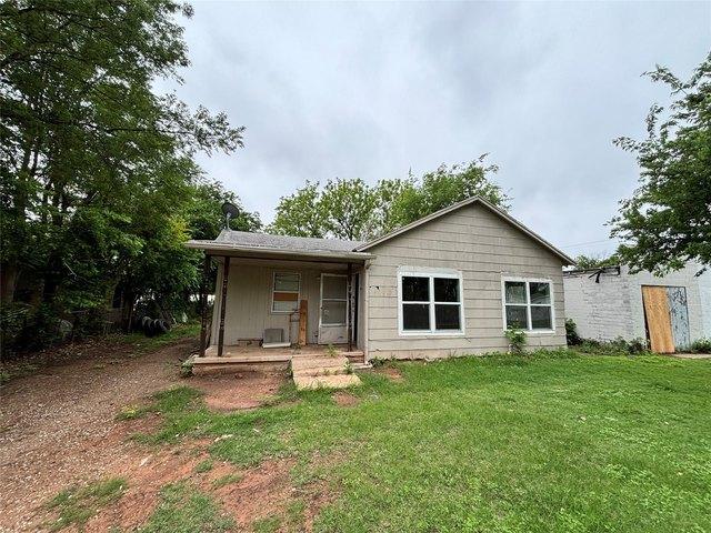 1221 N 8th St, Wichita Falls, TX 76306