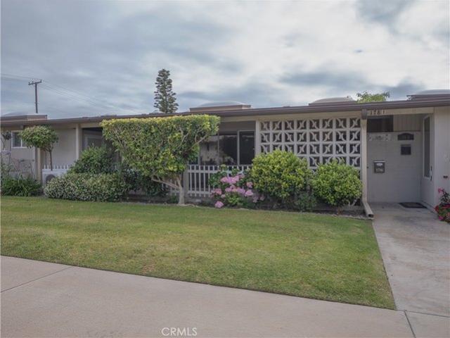 1221 Oakmont Rd Apt 178I, Seal Beach, CA 90740