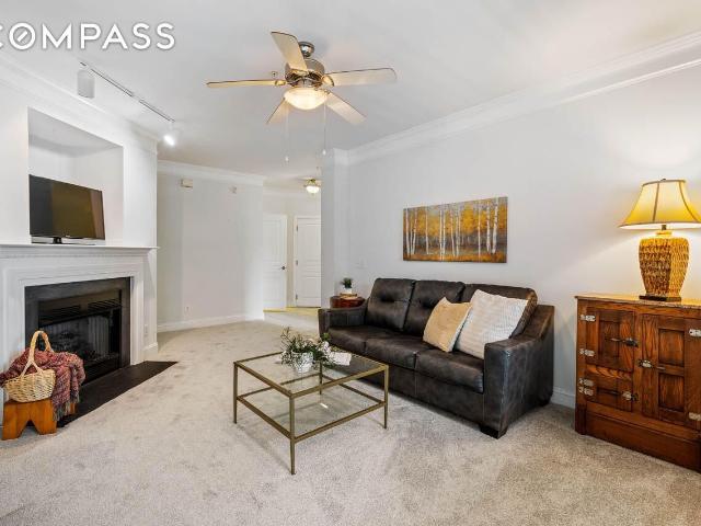 1221 Arborgate Cir 12, Chapel Hill, NC