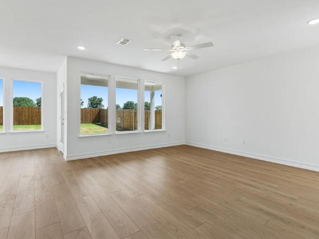 1221 Boyd St, Aubrey, TX 76227 | MLS #21234
