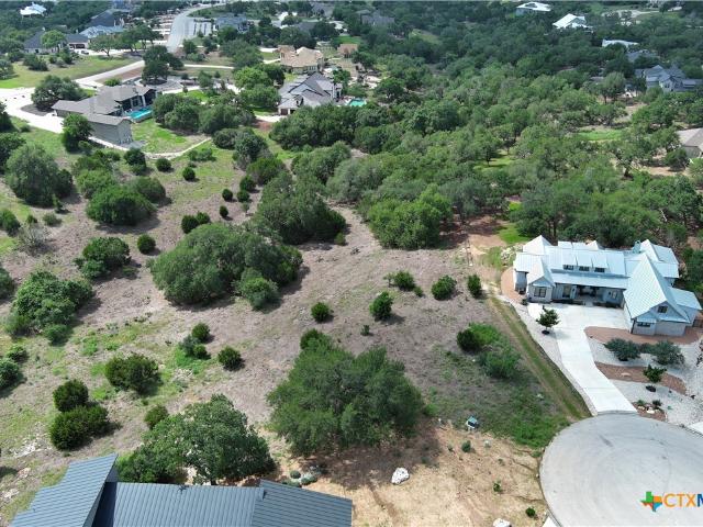 1221 Brushy Cove