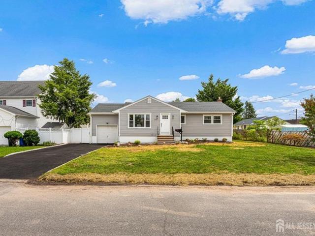 1221 Charter St, Piscataway Twp, NJ 08854