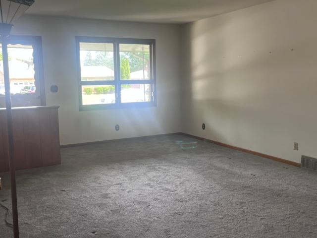 1221 Comet Drive