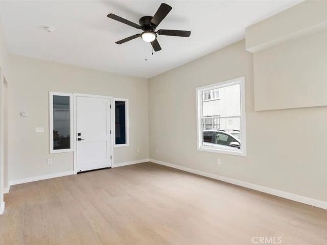 1221 E 1st 12