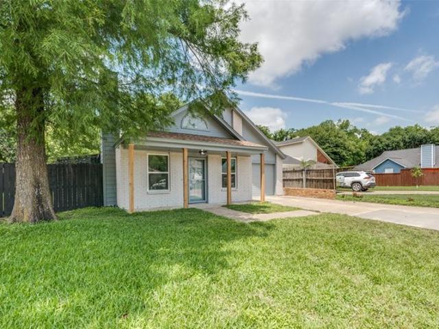 1221 Hilburn Ct, Irving, TX 75060