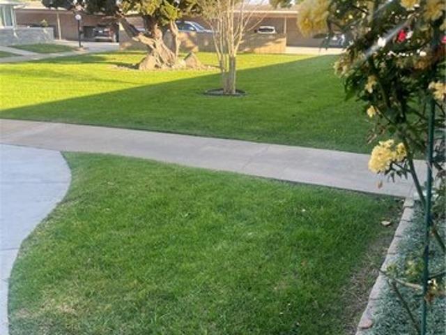 1221 Knollwood Rd Apt 47J, Seal Beach, CA 90740