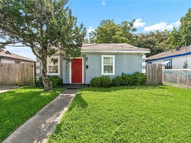 1221 Lamanche St, New Orleans, LA 70117