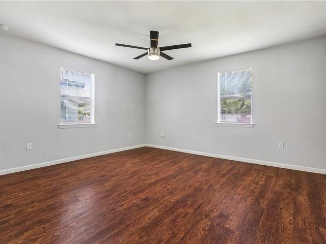 1221 Lamanche Street