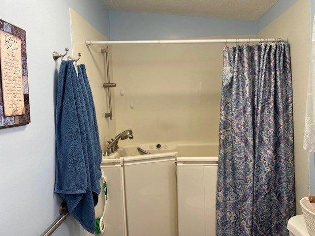1221 Las Brisas Dr, Port Orange, FL 32129
