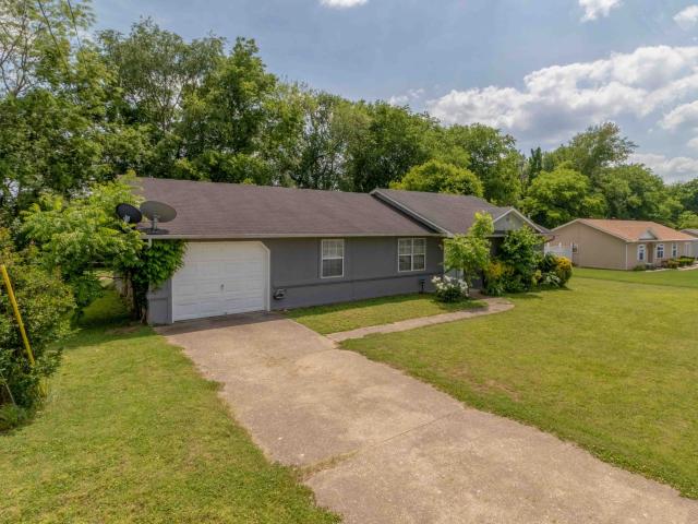 1221 Patton Pl