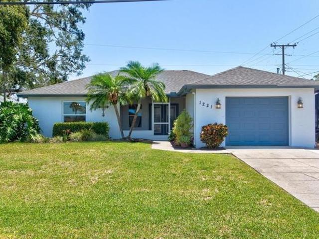 1221 Queen Rd, Venice, FL 34293