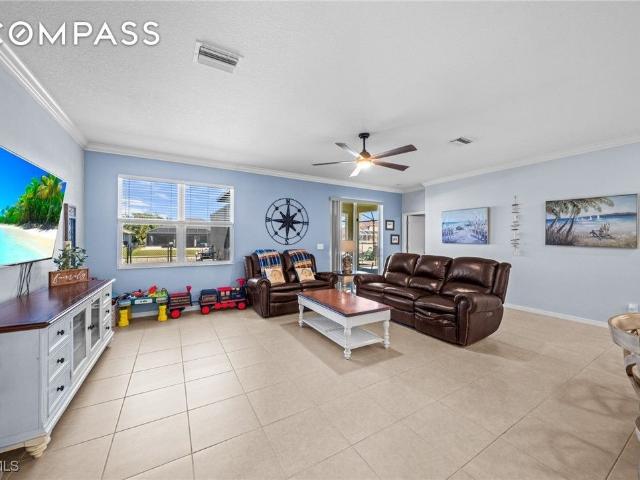 1221 SW 27th St, Cape Coral, FL