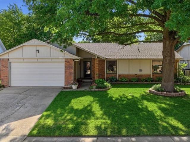 1221 S Chestnut Ave, Broken Arrow, OK 74012