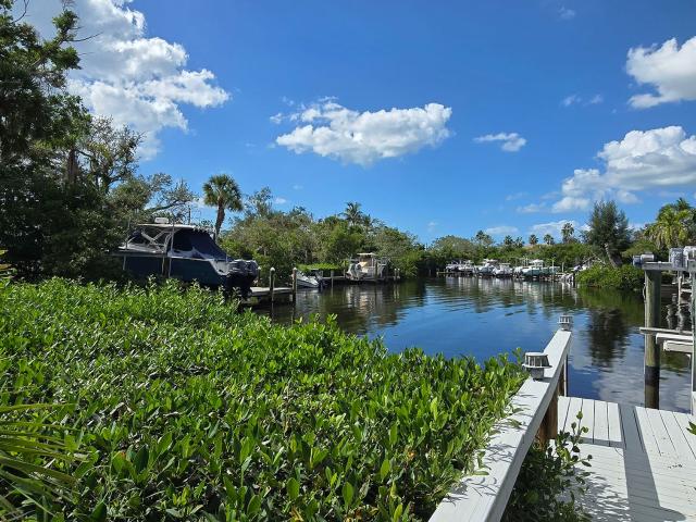 1221 S Basin Lane, Sarasota, US, FL