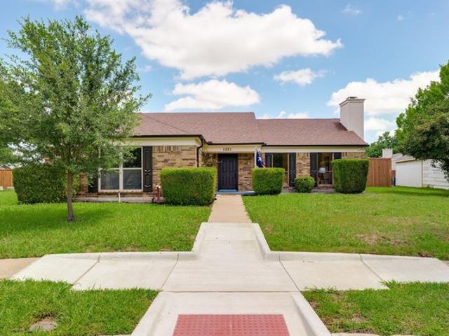 1221 Sicily Ct, Garland, TX 75040