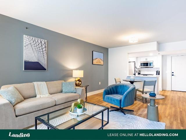 1221 South Eads St 1 Bedroom Apartment for Rent at 1221 S Eads St, Arlington, VA 22202 Crystal City Shops