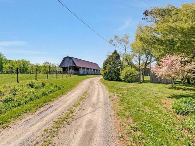 1221 SR 247, Clifford Township, PA 18407