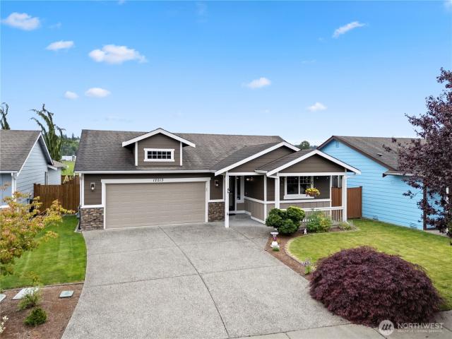 1221 th Drive NE