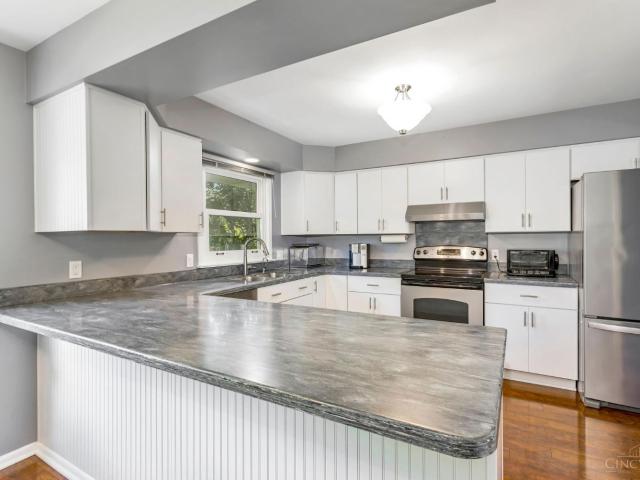 1221 Tollgate Drive