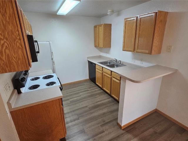 1221 University Avenue # A103