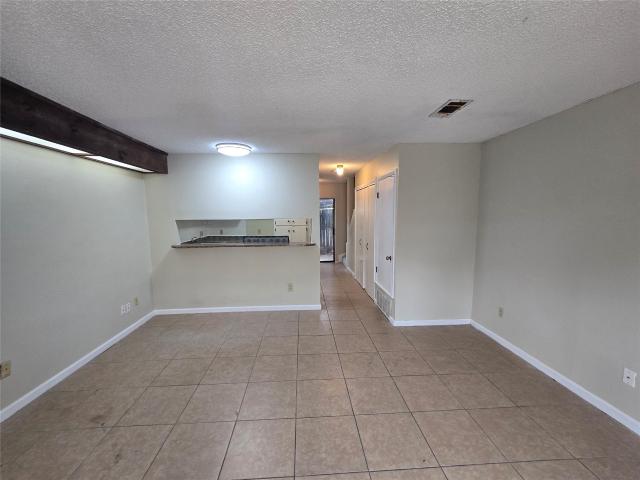 1221 W Hopkins St # 8