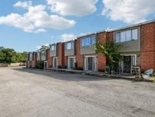1221 W Hopkins St Unit 2, San Marcos, TX 78666