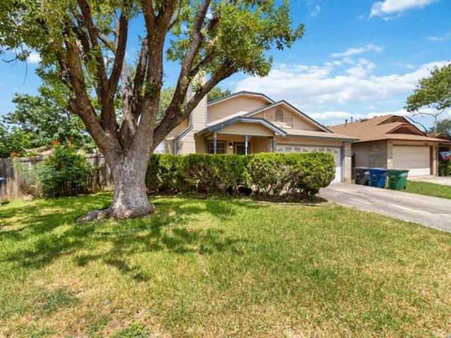 12223 Ridge Ct, San Antonio, TX 78247