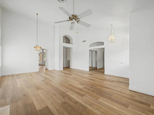 12220 N 56TH Drive