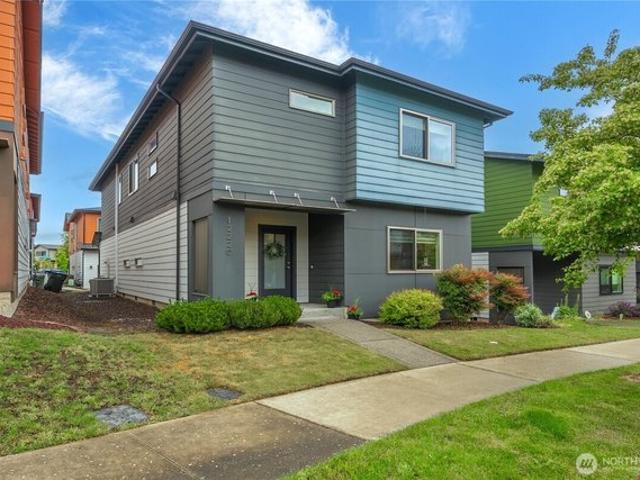 12220 SE 251st Pl, Kent, WA 98030