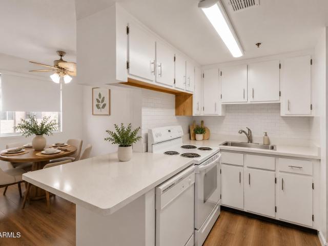 12221 W BELL Road # 249