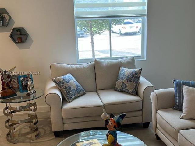12221 NW 23rd Pl, Miami, FL 33167 | MLS #A11985