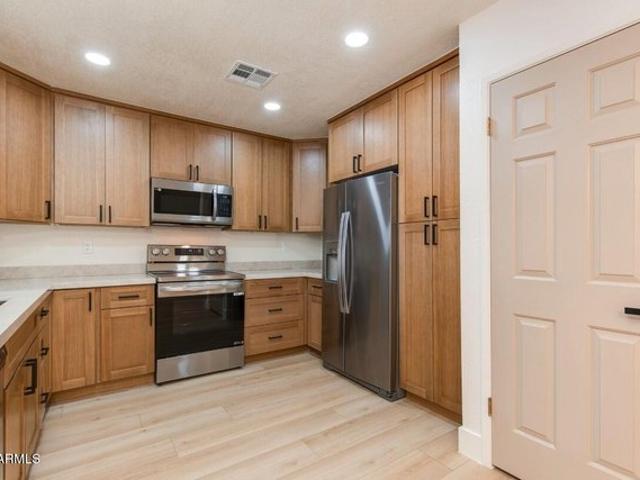 12222 N Paradise Village Pkwy S Apt 247, Phoenix, AZ 85032