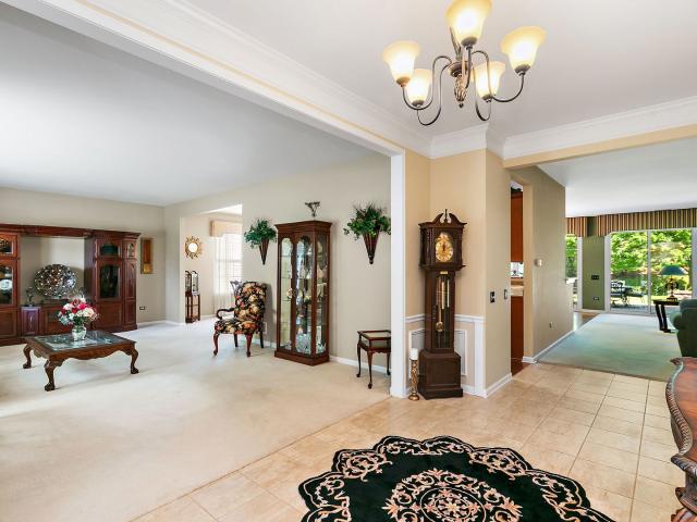 12225 Arlington Drive