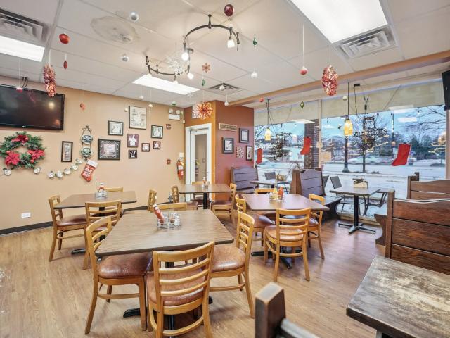 12226 S Harlem Avenue