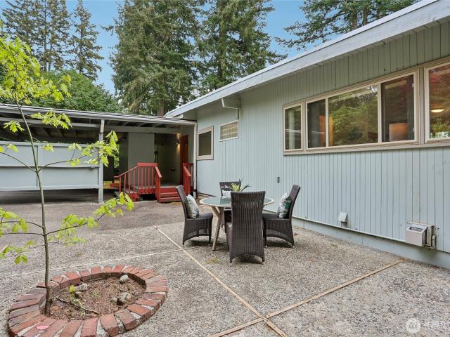 12226 SE 25th Street
