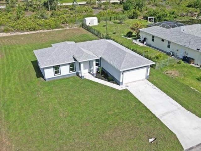 1222 McKinley Ave, Lehigh Acres, FL 33972