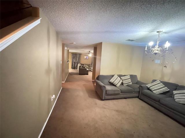 1222 Mcmillan Drive