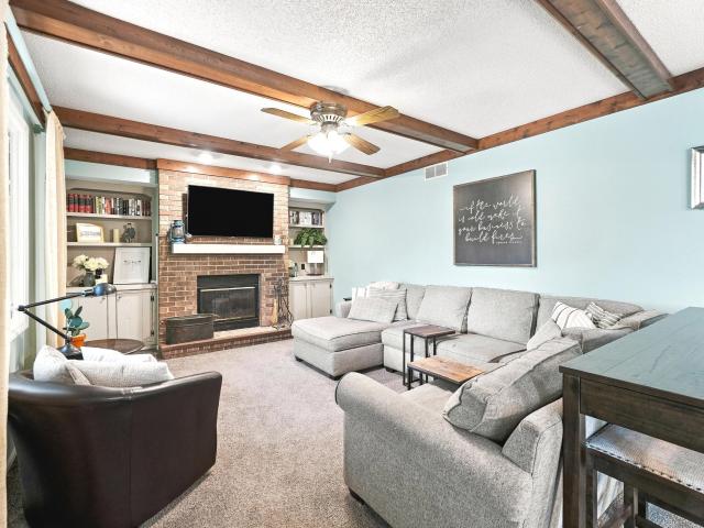 1222 Old Bridge Place
